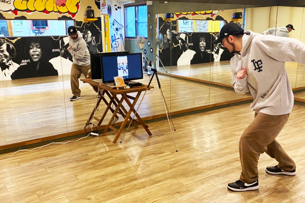 自宅でダンスレッスンが受けられる！DONUTS DANCE STUDIO「オンラインレッスン」開始！ | SHIKAMO「シカモ」
